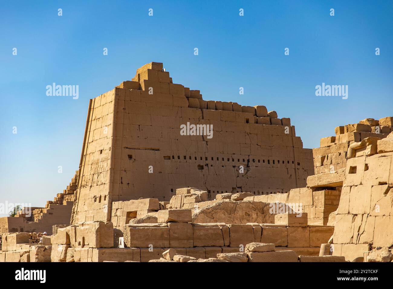 The ruins of the Temple of Karnak, in the Karnak complex in Luxor ...