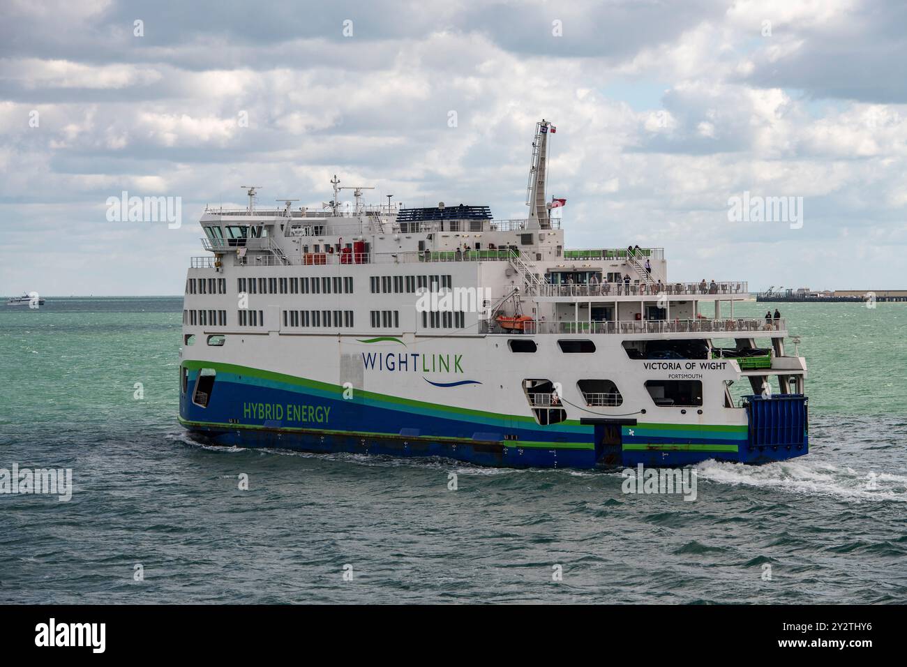 wightlink isle of wight vehicle ferry victoria of wight crossing the ...