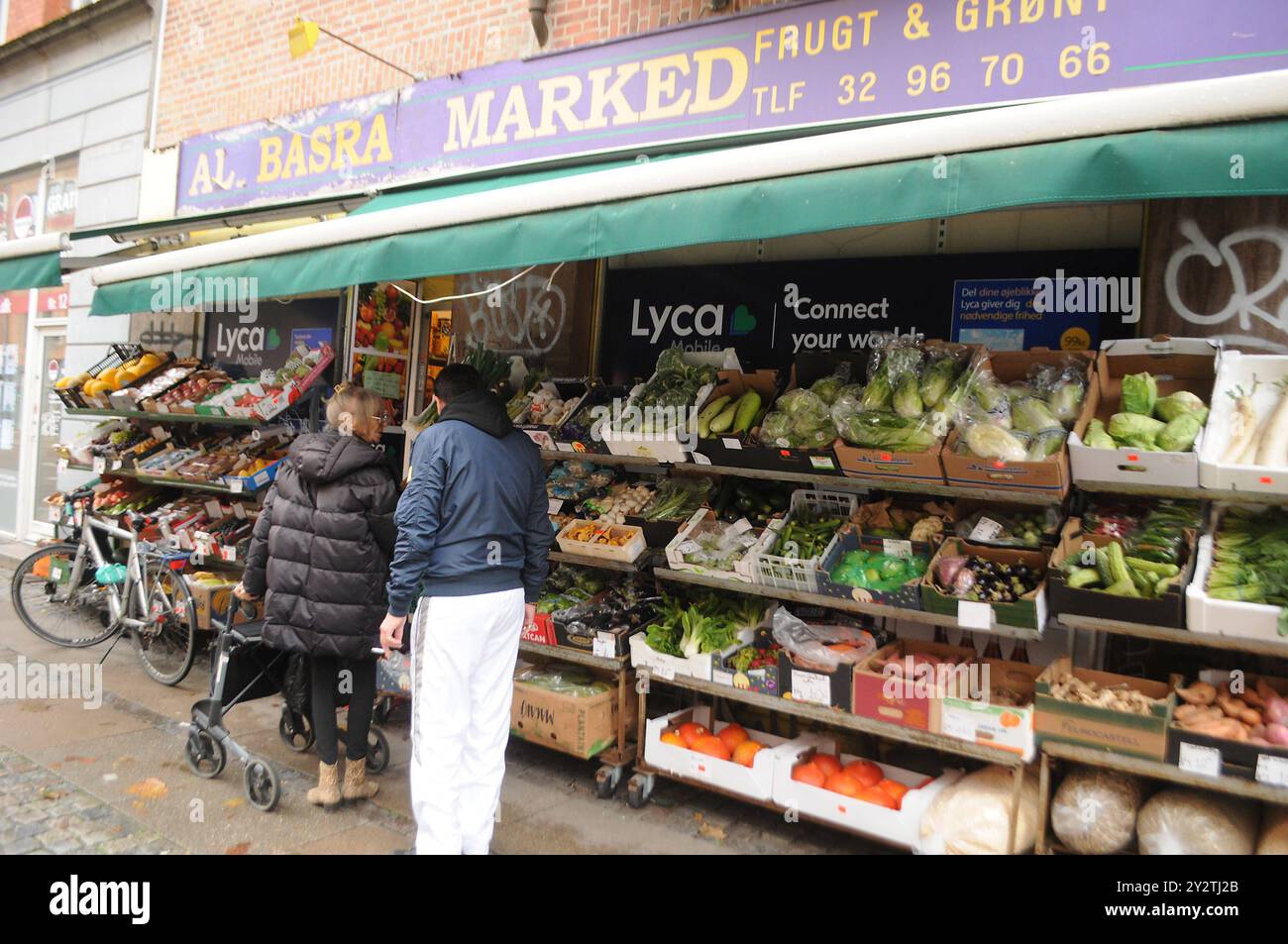 Copenhagen/ DenmarK/10 september 2024/ Al-basra market fruit and ...