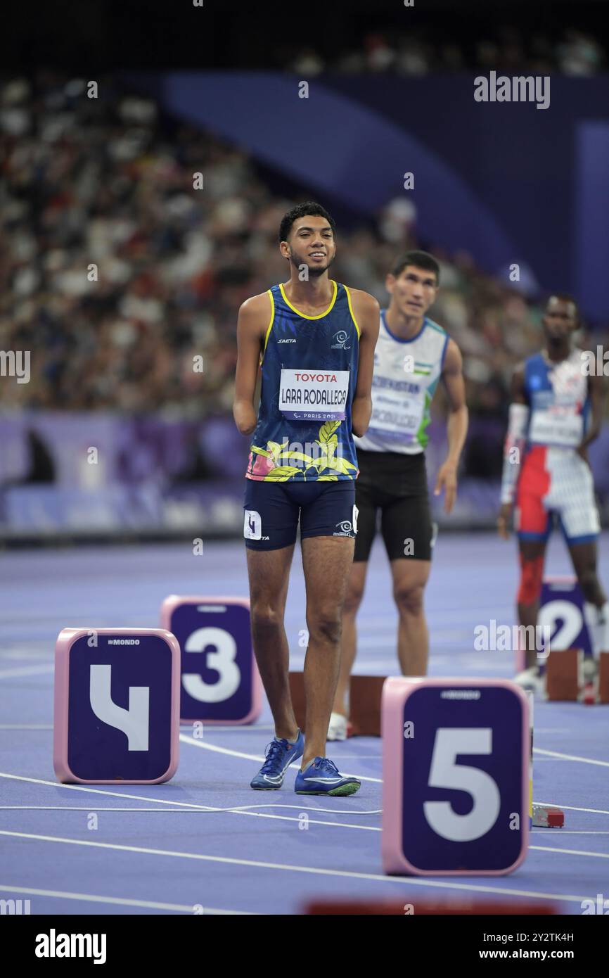 Luis Fernando Lara Rodallega of Colombia competing in the men’s 400m ...
