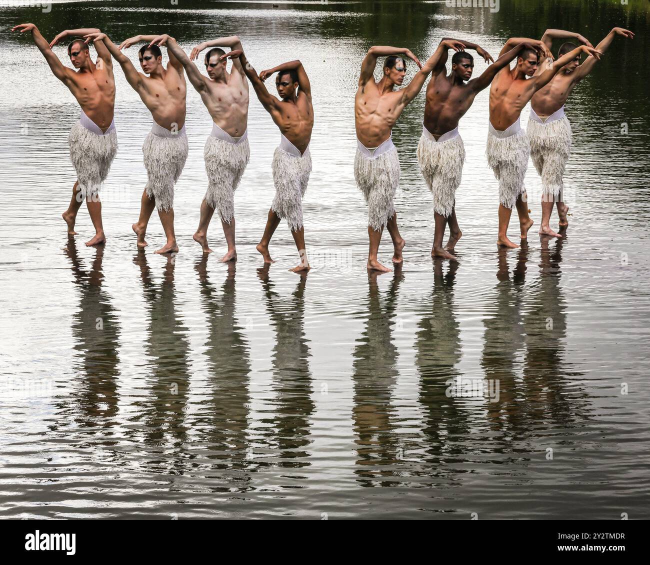 London, UK. 11th Sep, 2024. The cast of Matthew Bourne's Swan Lake ...