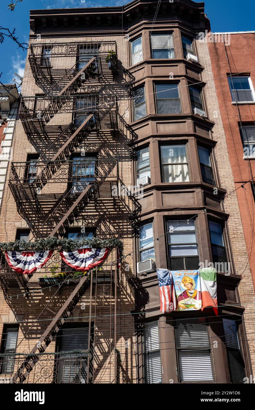 Little Italy is a neighborhood that is a popular tourist destination ...