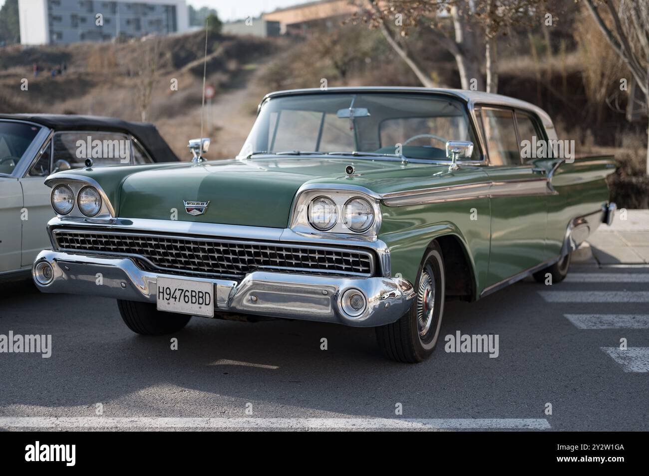 the Ford Fairlane 500 Galaxie belongs to the first generation of Ford ...