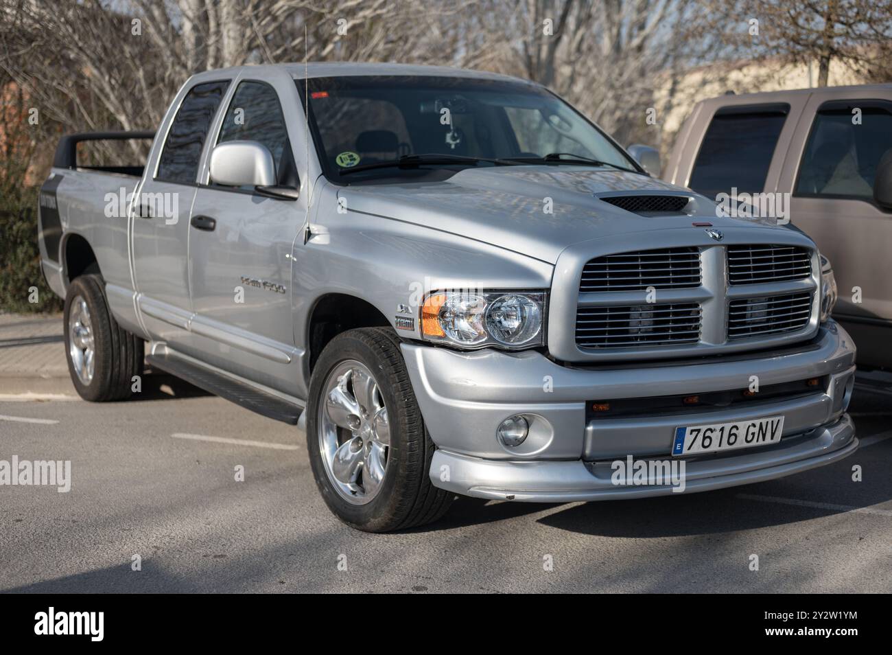 Front view of powerful silver American Ram 1500 5.7 Liter Hemi Magnum ...