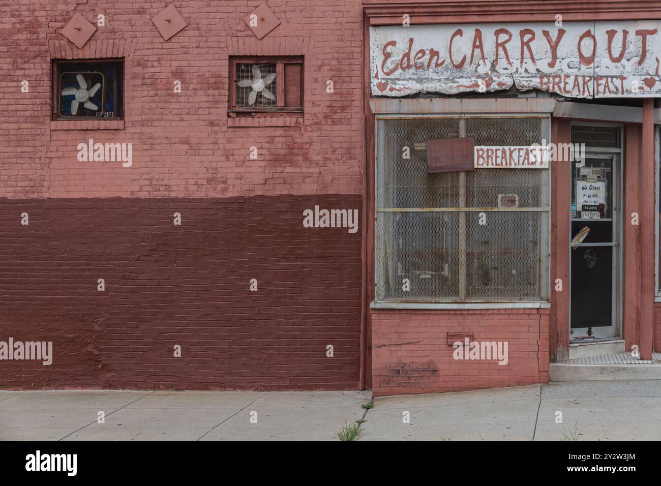 Abandoned weathered red brick bakery in Baltimore Stock Photo - Alamy