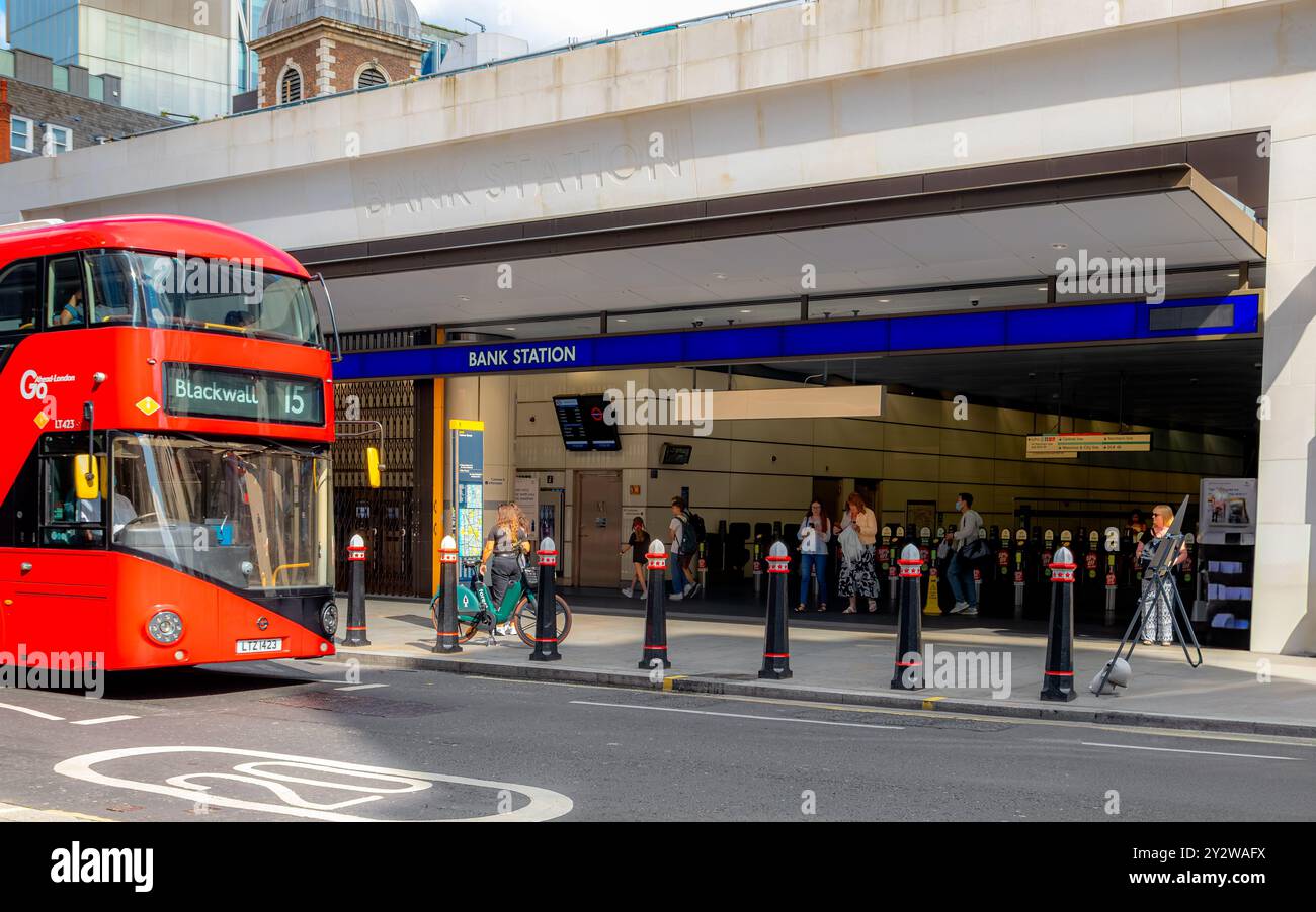 Rail bus entrance hi-res stock photography and images - Alamy