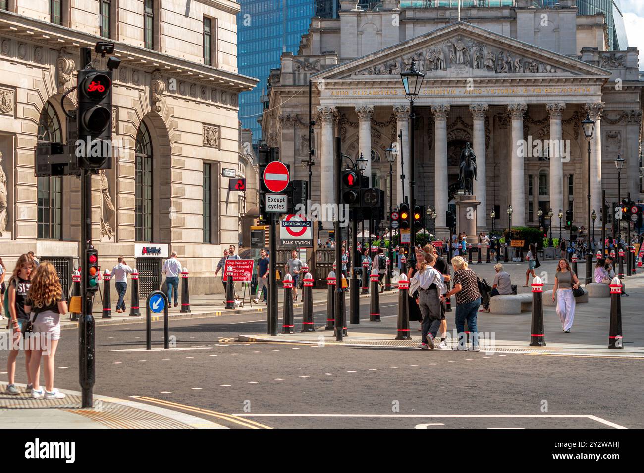 The West facade of The Royal Exchange from Bank Junction ,founded in ...