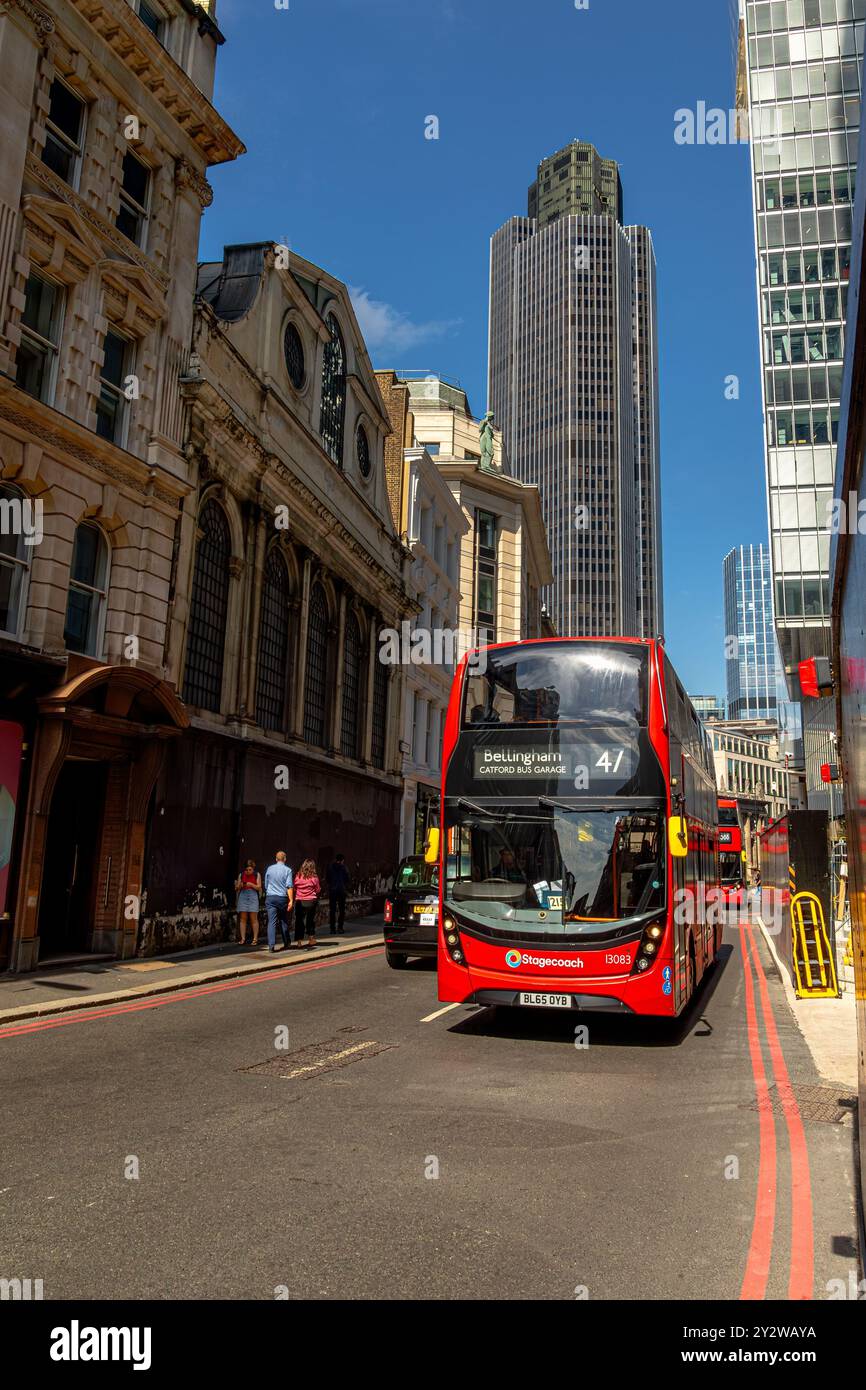 Number 47 bus hi-res stock photography and images - Alamy