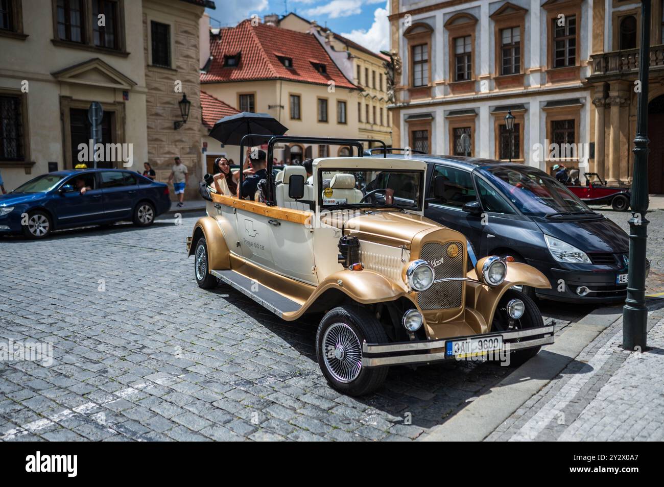 Classic car tours in Prague Stock Photo - Alamy
