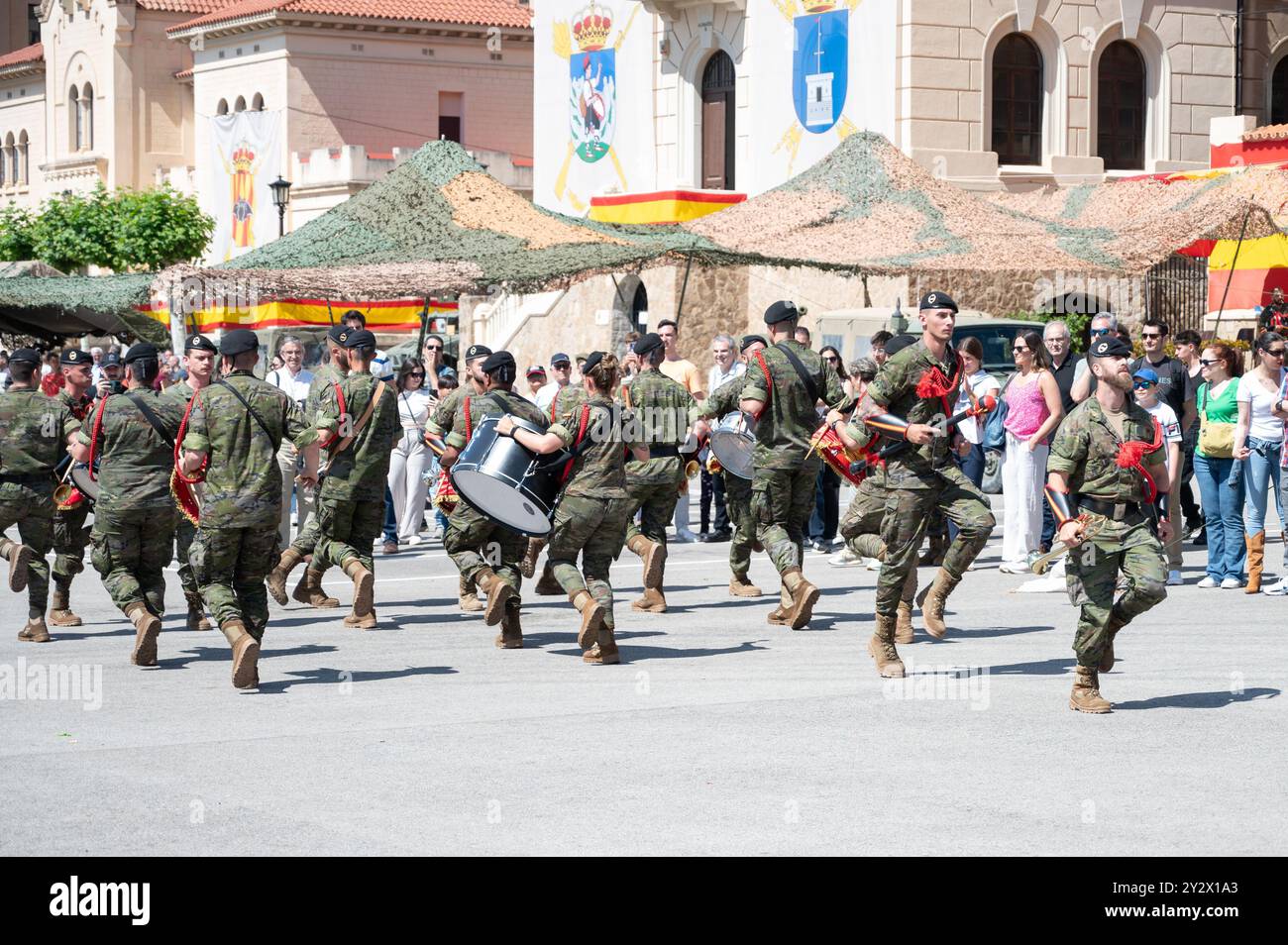 Soldiers of the military band of the Spanish army running in march at ...