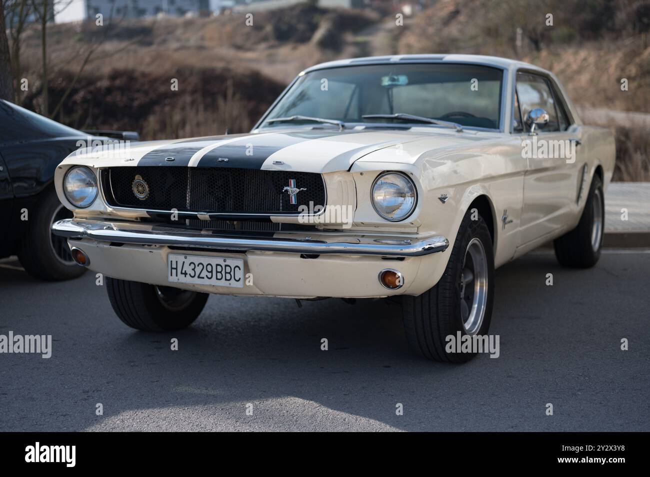 Front view of a classic first-generation Ford Mustang American sports ...