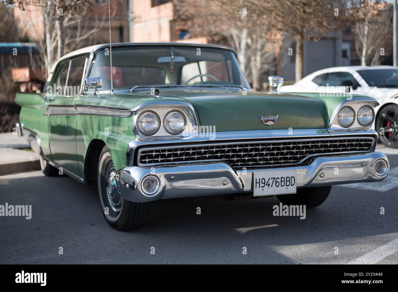 green American vehicle, the Ford Fairlane 500 Galaxie belongs to the ...