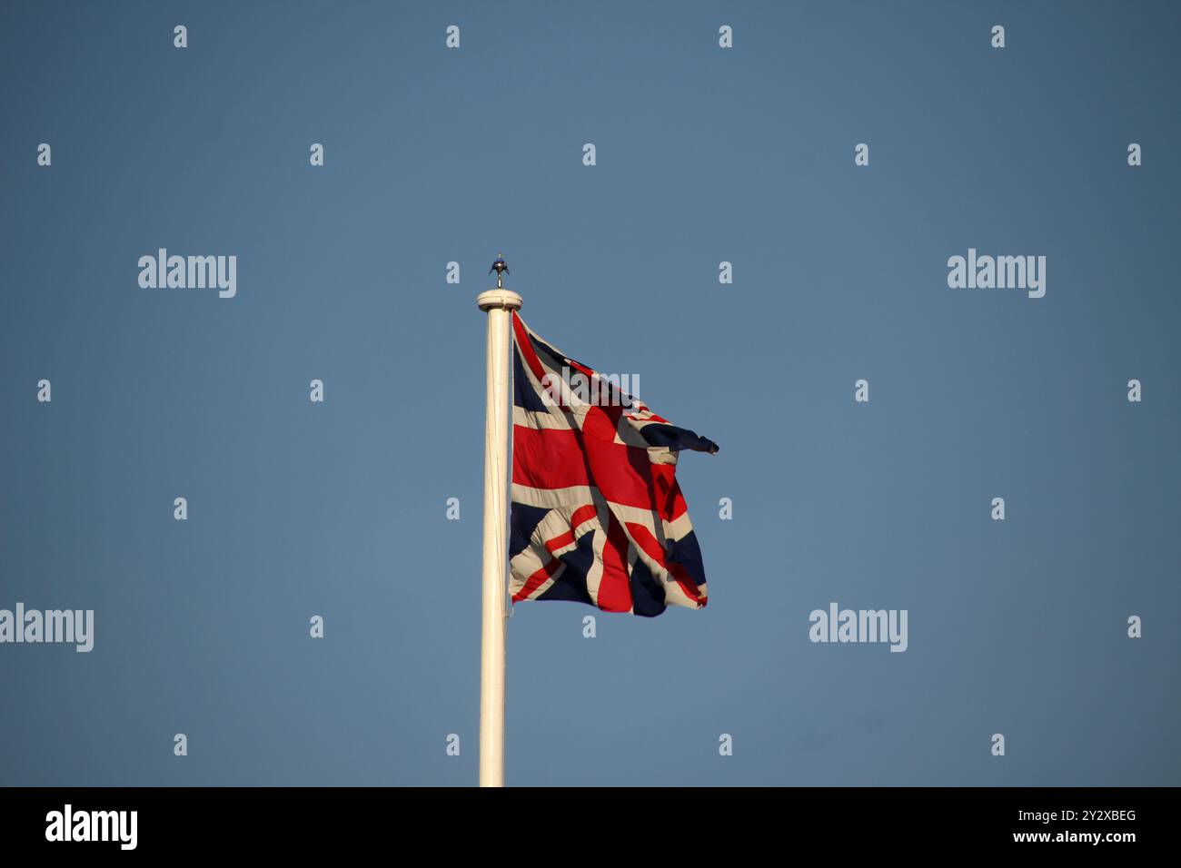 Union jack flag waving hi-res stock photography and images - Alamy