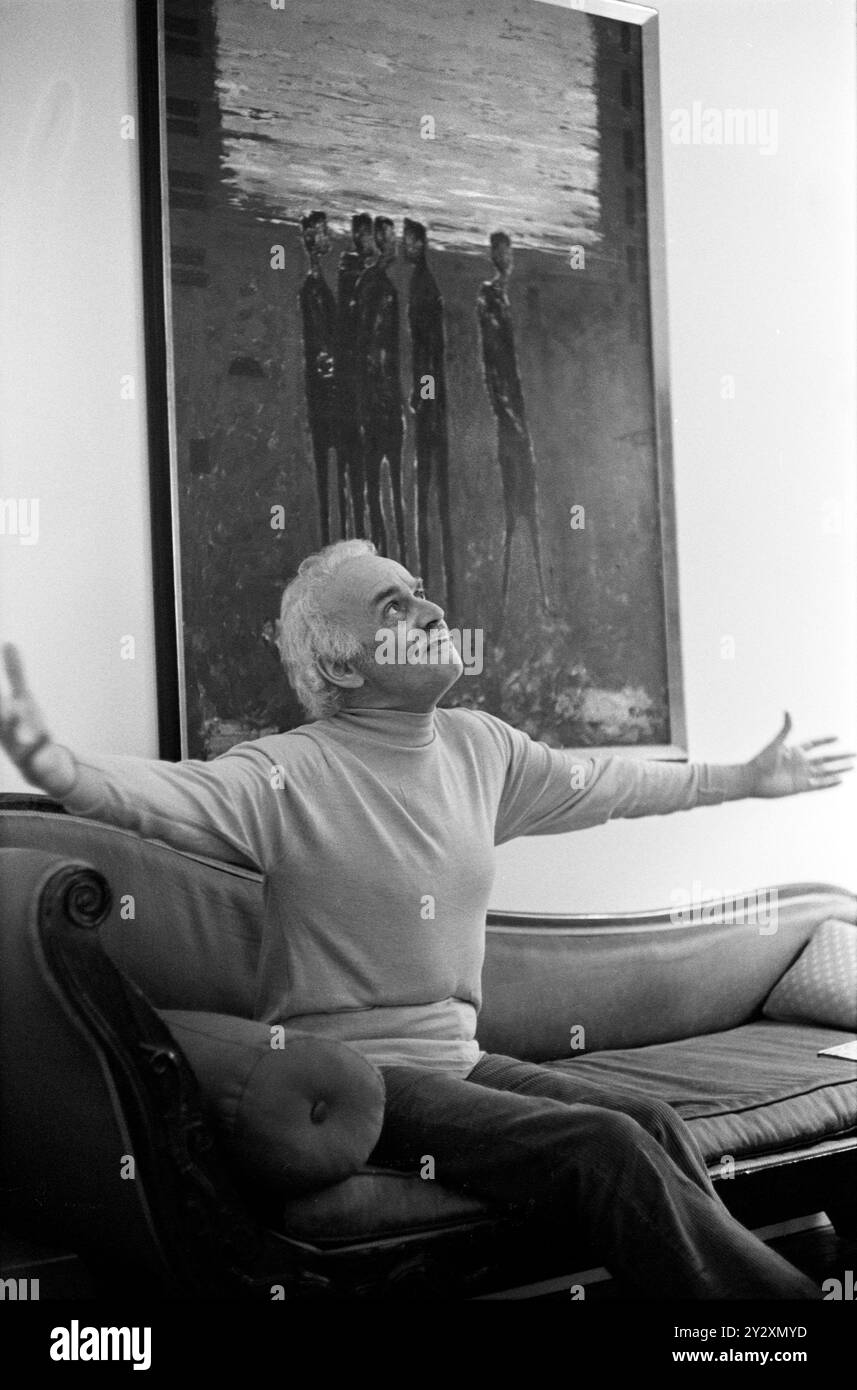 1910 2002 Black and White Stock Photos & Images - Alamy