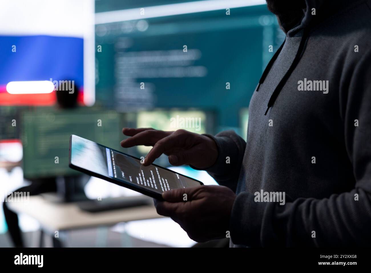 Security warning international hackers hi-res stock photography and ...