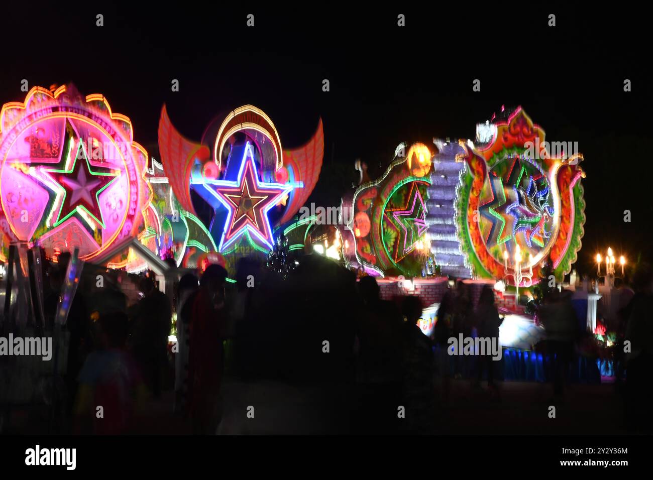 The celebrating Christmas with the dazzling star parade on more than ...