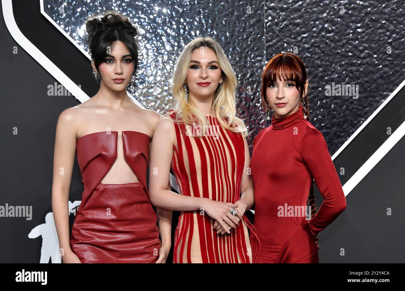 Alejandra Villarreal, from left, Daniela Villarreal, and Paulina ...