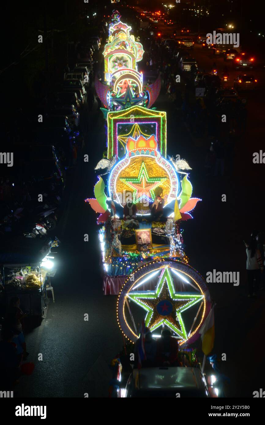 The celebrating Christmas with the dazzling star parade on more than ...