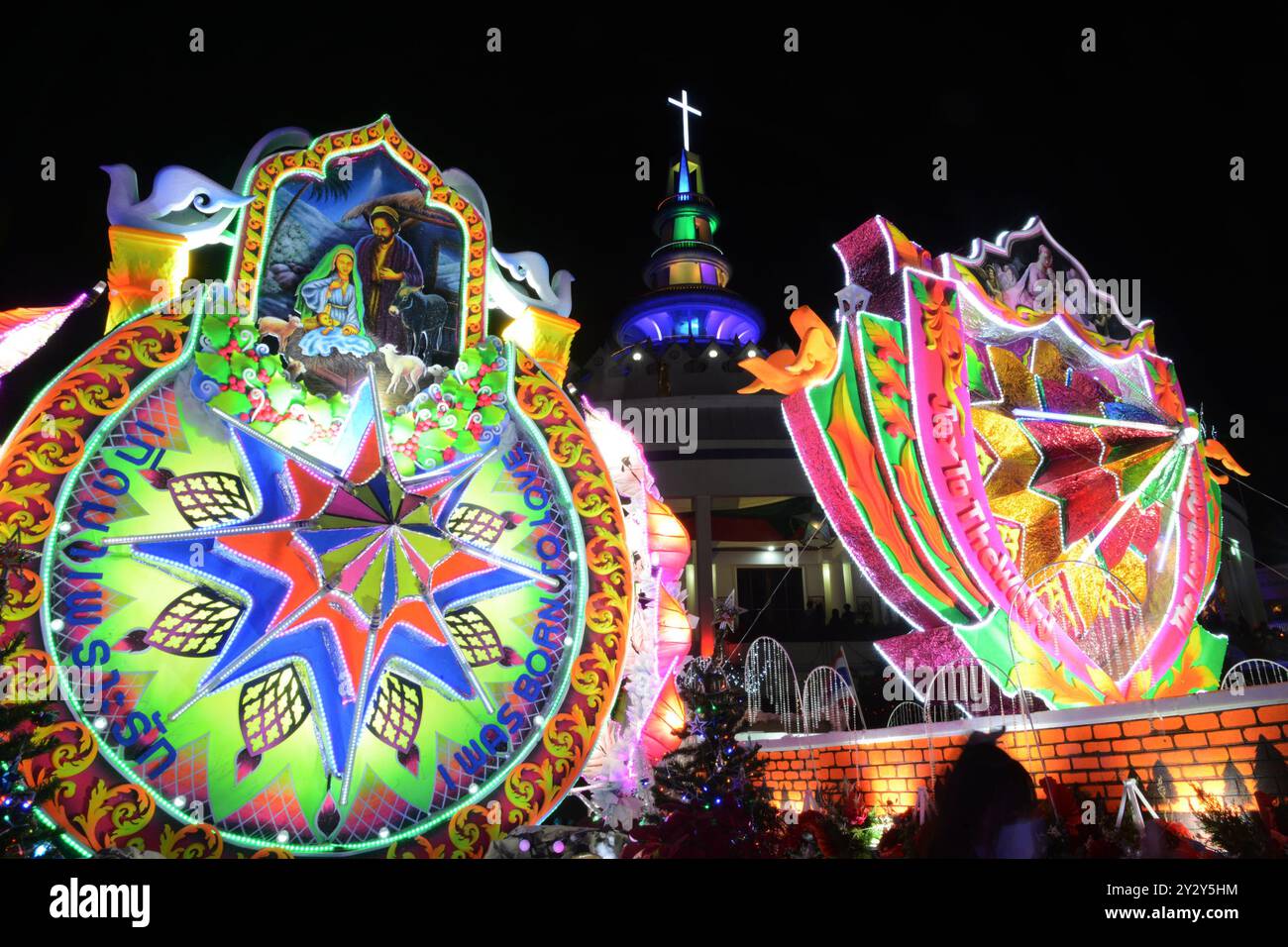 The celebrating Christmas with the dazzling star parade on more than ...