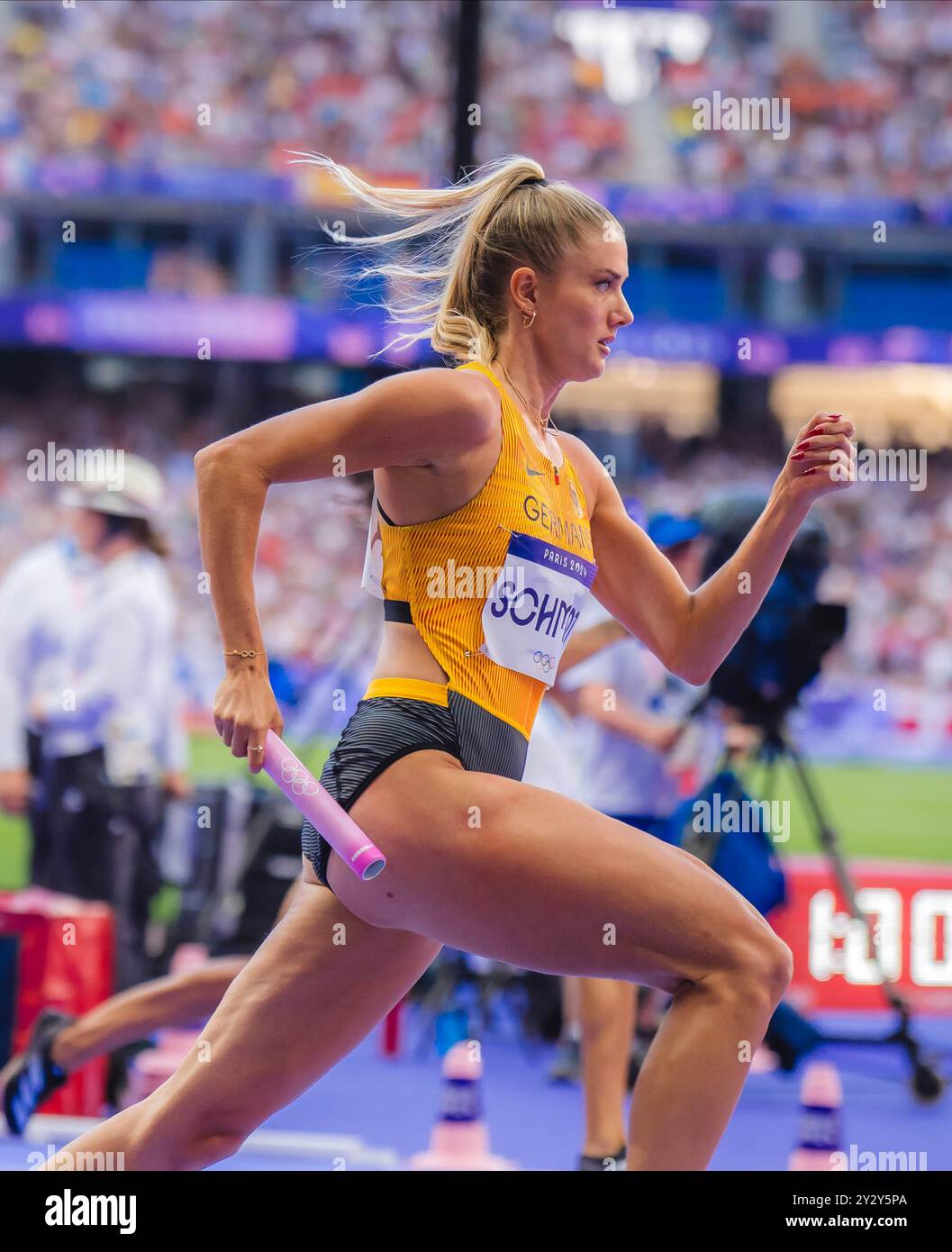Alica Schmidt participating in the 4X400 meters relay at the Paris 2024 ...
