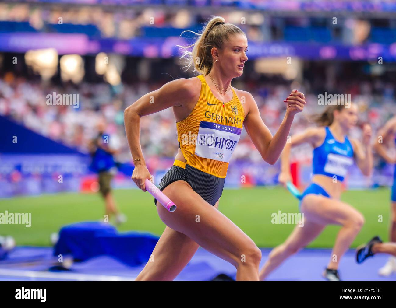 Alica Schmidt participating in the 4X400 meters relay at the Paris 2024 ...