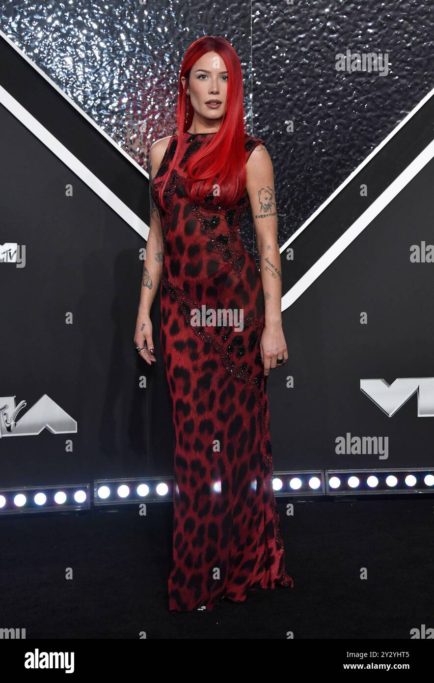 Halsey arrives at the MTV Video Music Awards on Wednesday, Sept. 11 ...
