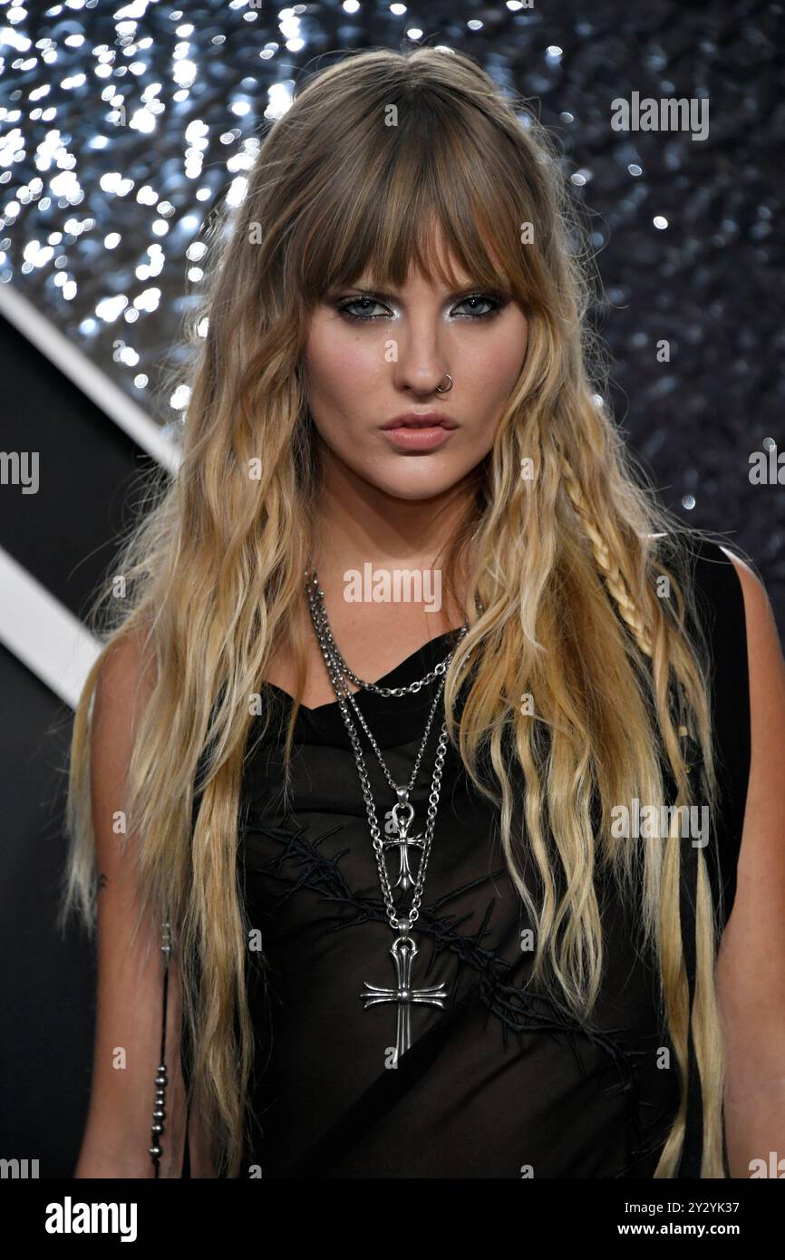Victoria De Angelis arrives at the MTV Video Music Awards on Wednesday ...