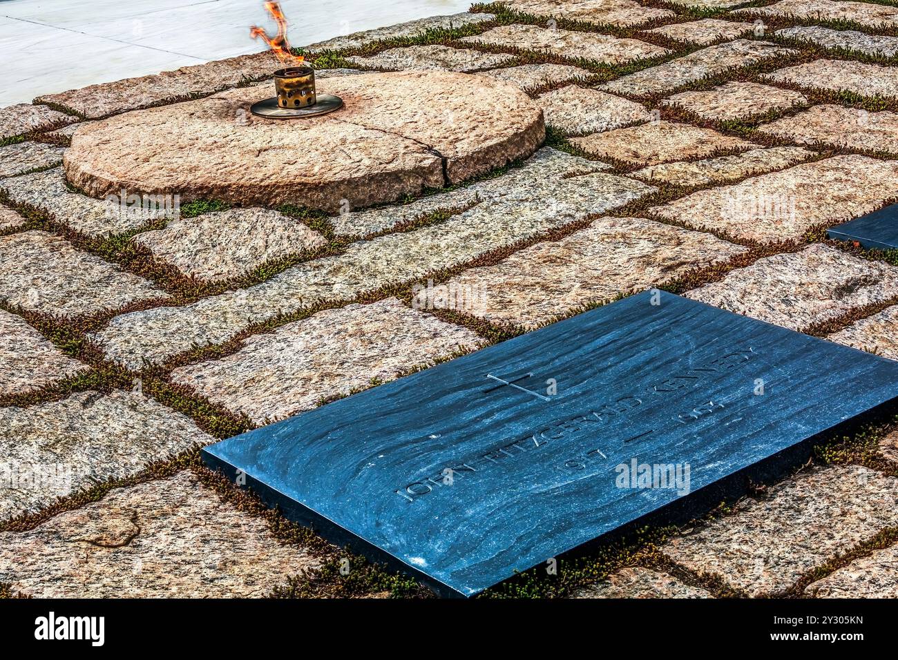 President John F Kennedy Grave Eternal Flame Lee House Arlington ...