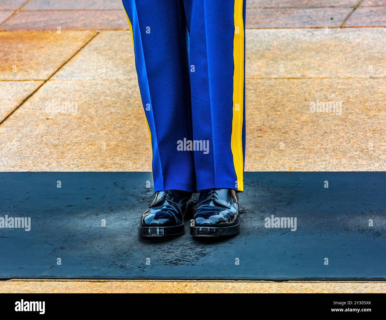 Military Guard Feet Guarding Tomb of the Unknown Soldier Arlington ...