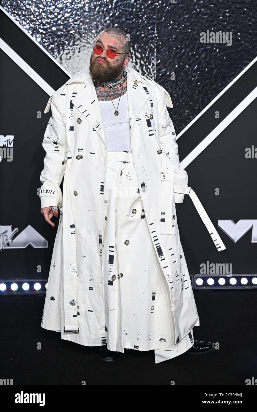 Teddy swims hi-res stock photography and images - Alamy