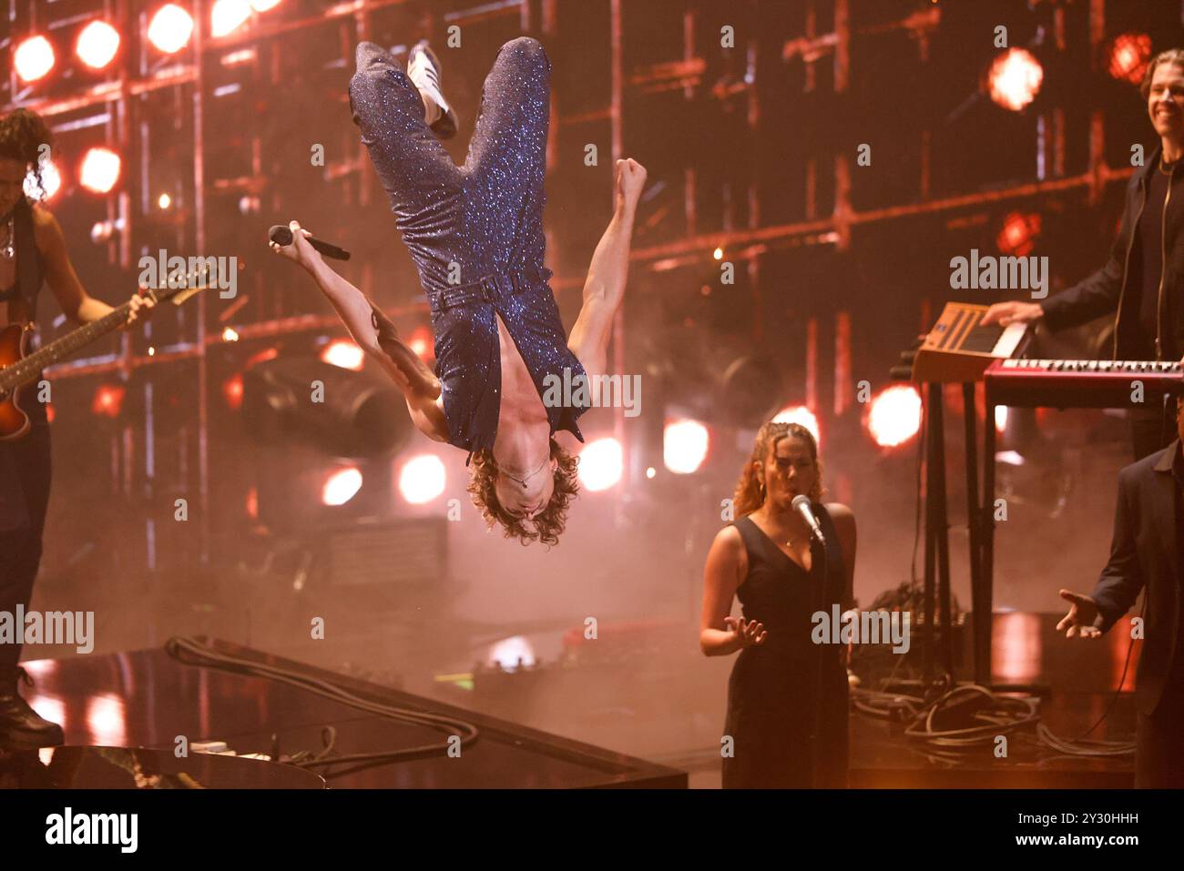 Elmont, United States. 11th Sep, 2024. Benson Boone performs on stage ...