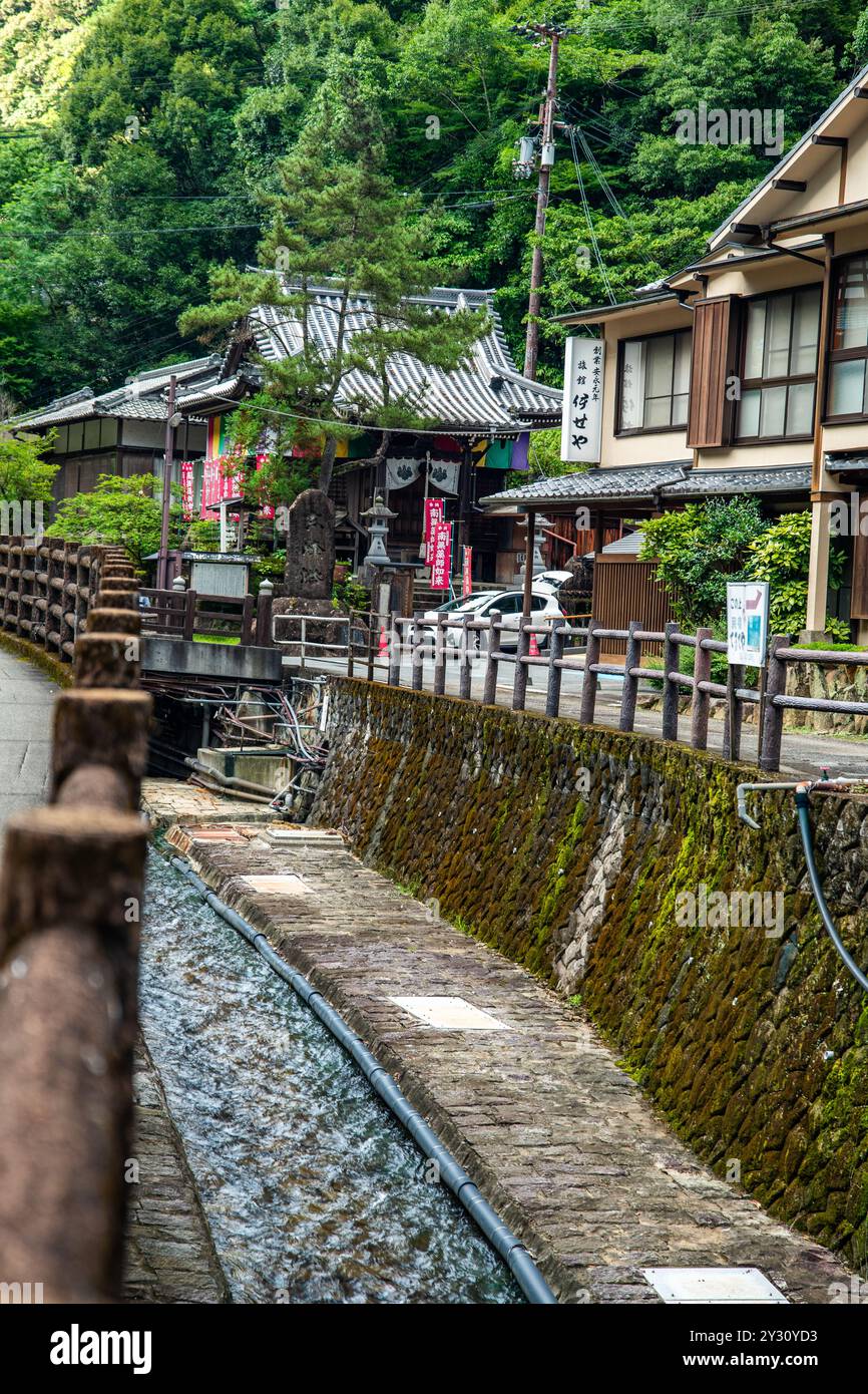 Yunomine onsen Yuzutsu, onsen village in Wakayama, Japan Stock Photo ...