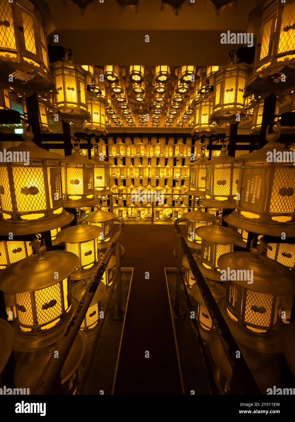 Torodo Hall, the Hall of Lanterns, in Okunoin, Wakayama, Japan Stock ...