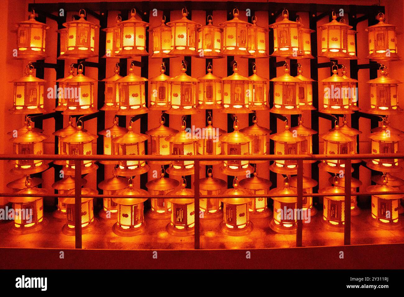 Torodo Hall, the Hall of Lanterns, in Okunoin, Wakayama, Japan Stock ...