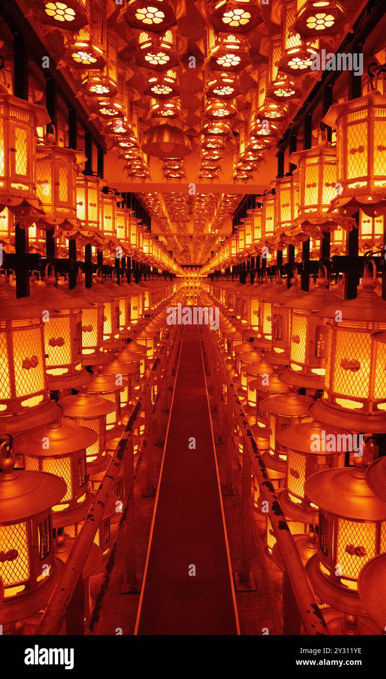 Torodo Hall, the Hall of Lanterns, in Okunoin, Wakayama, Japan Stock ...