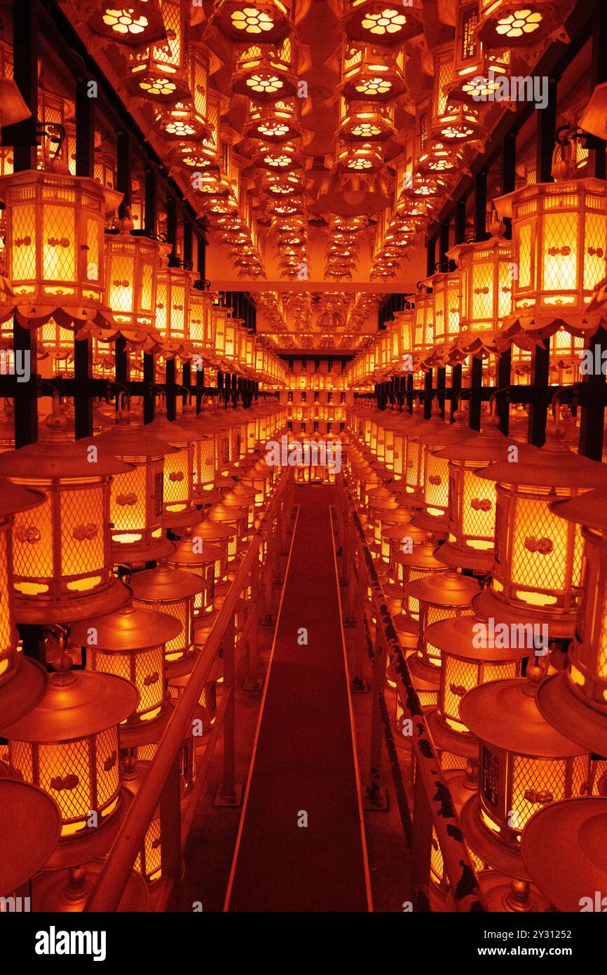Torodo Hall, the Hall of Lanterns, in Okunoin, Wakayama, Japan Stock ...