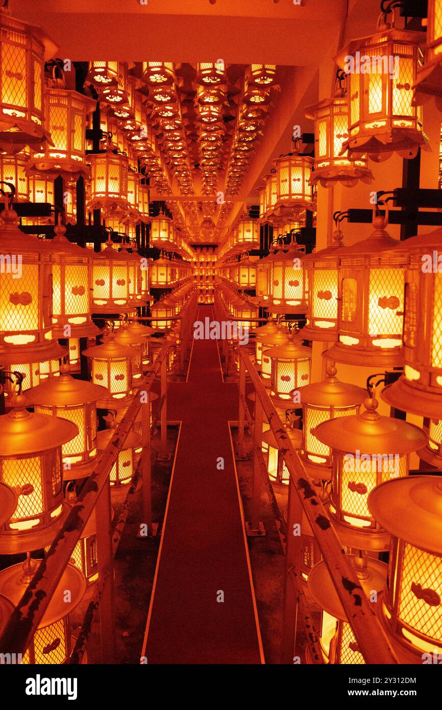 Torodo Hall, the Hall of Lanterns, in Okunoin, Wakayama, Japan Stock ...