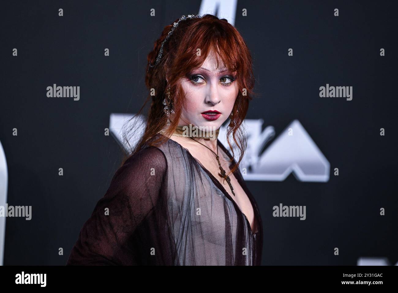 Chappell roan vmas hi-res stock photography and images - Alamy