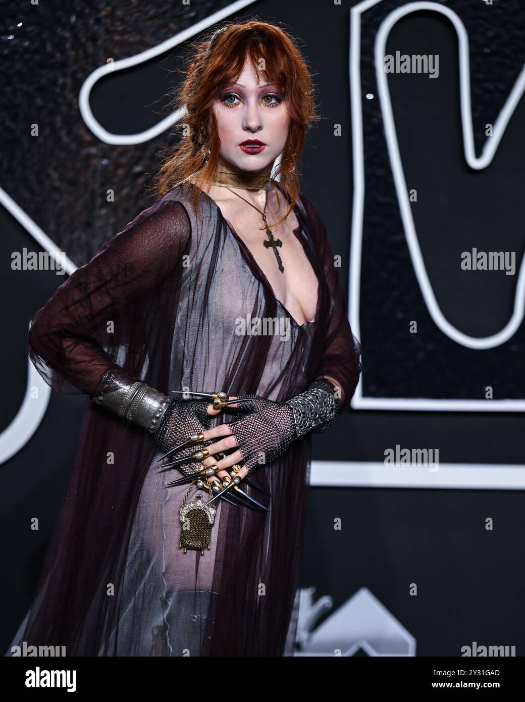 Chappell roan vmas hi-res stock photography and images - Alamy