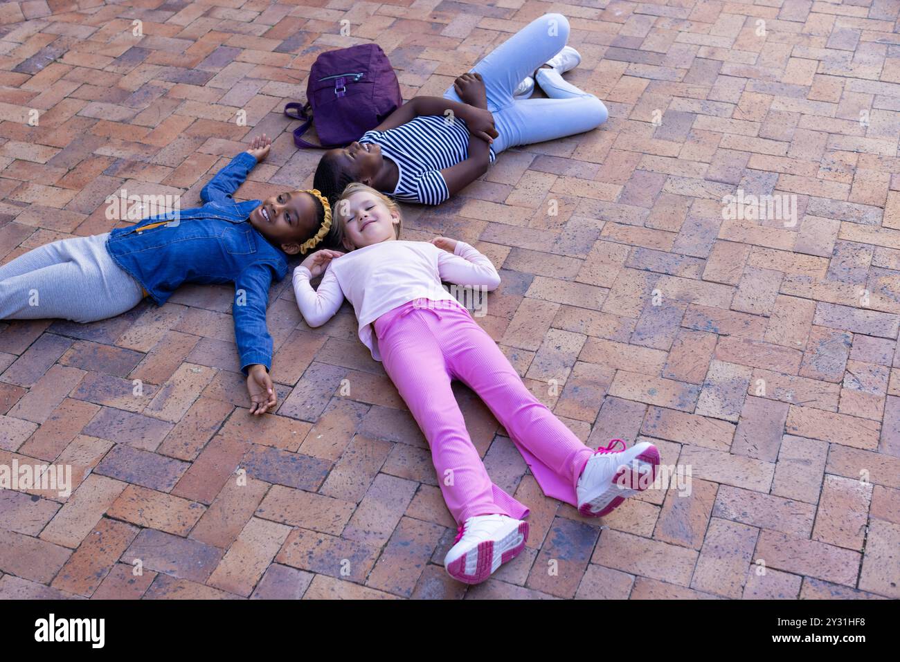 Girls on pavement hi-res stock photography and images - Alamy