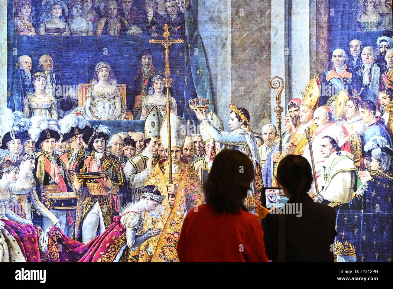 Visitors can watch the coronation ceremony of Napoleon I through AR ...