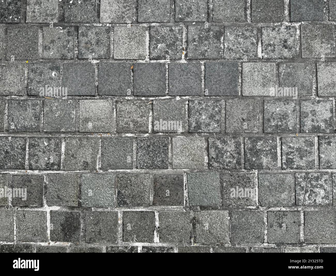 Square dark grey paving stone made of natural cobbles stone for outdoor ...