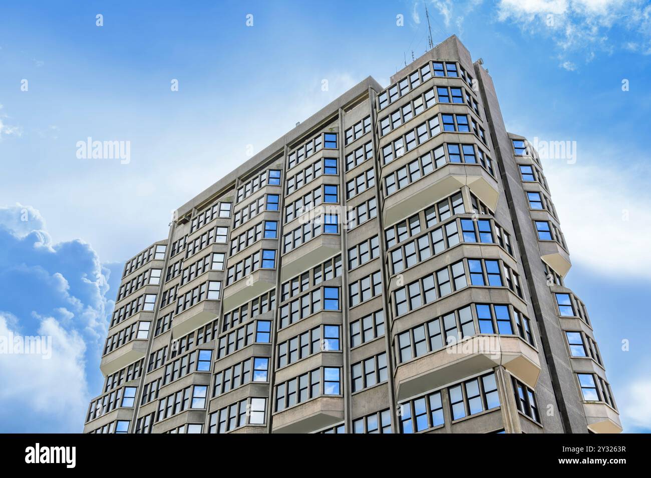 County Hall, Aylesbury, Buckinghamshire, UK. The tower block was ...