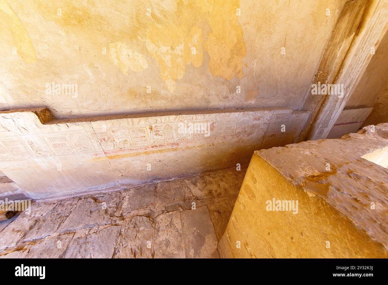 Egypt, Saqqara, tomb of Horemheb, north wall of the inner court ...