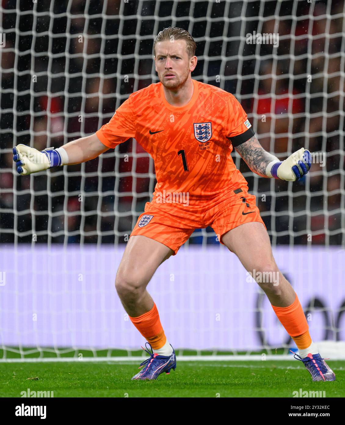 England goalkeeper hi-res stock photography and images - Alamy