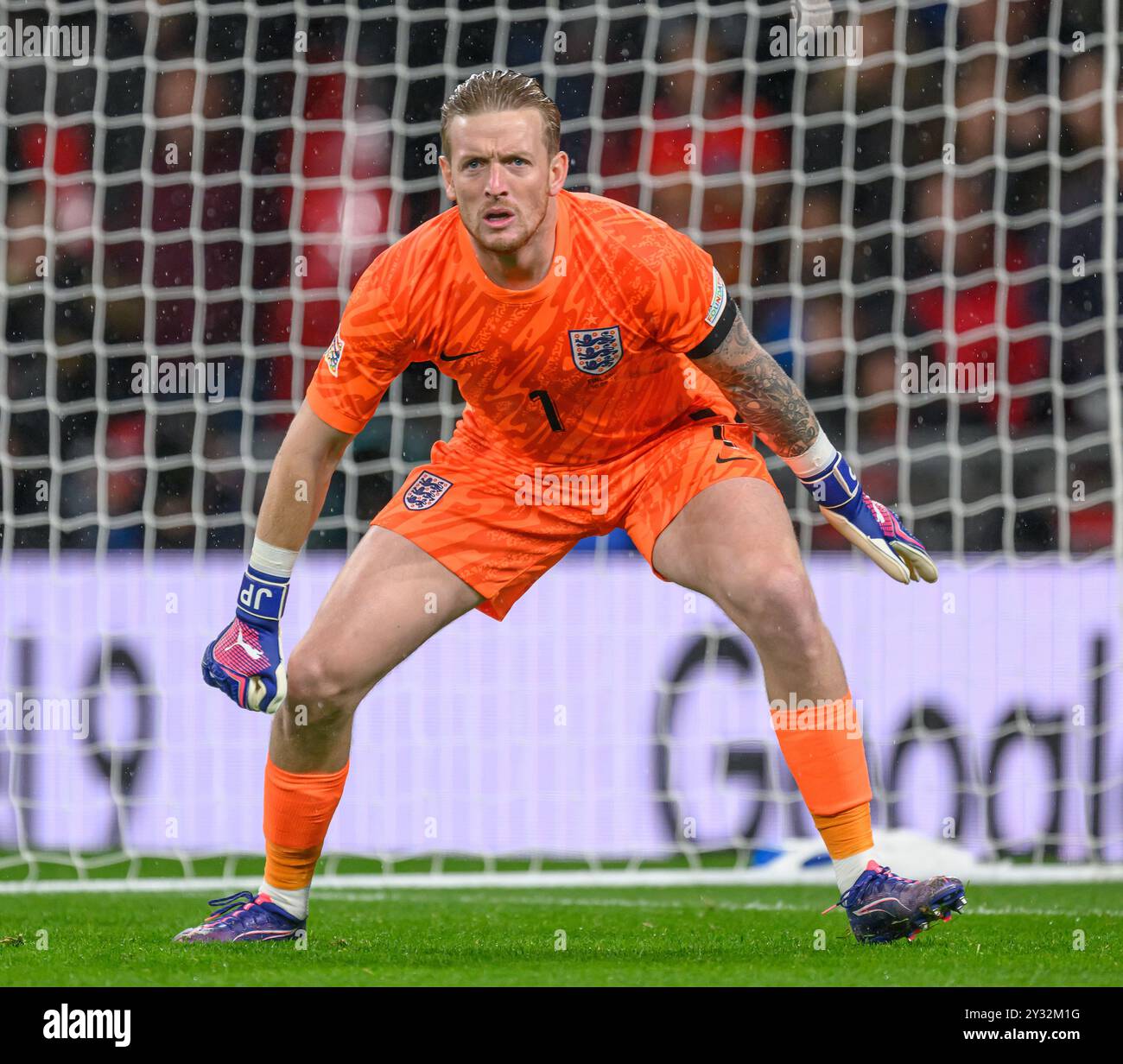 England goalkeeper hi-res stock photography and images - Alamy