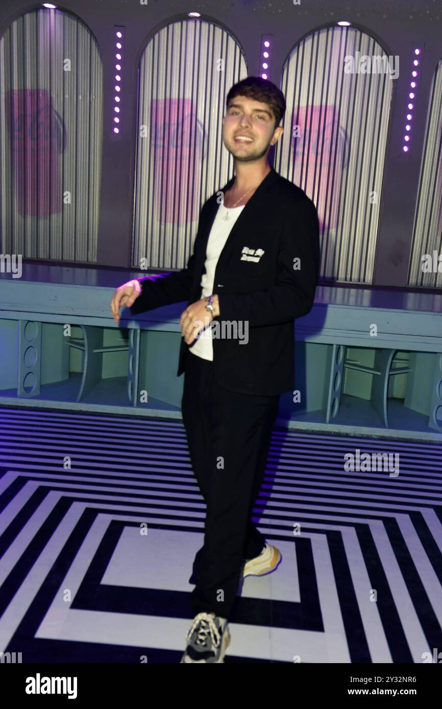 Mike Singer bei der Launch der neuen Coca-Cola Oreo Zero Sugar Limited ...