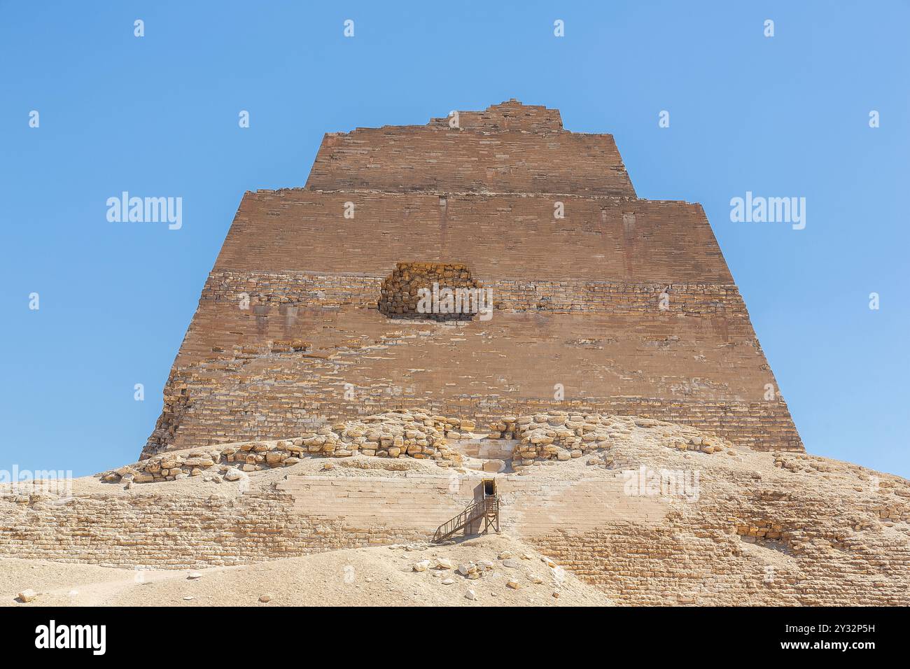 Egypt, Meidum, king Seneferu pyramid entrance Stock Photo - Alamy