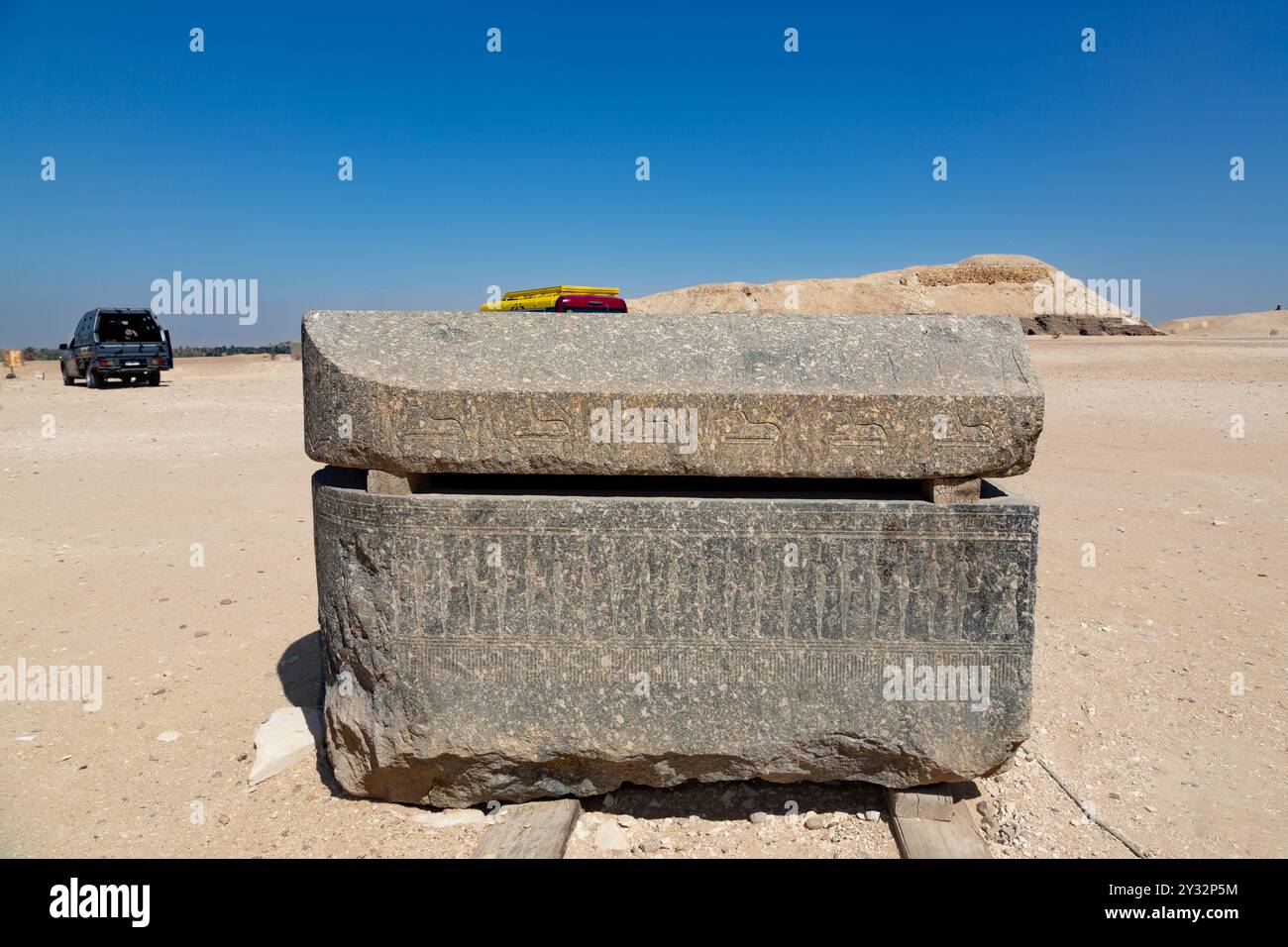 Egypt, Meidum, king Seneferu funerary complex, sarcophagus Stock Photo ...