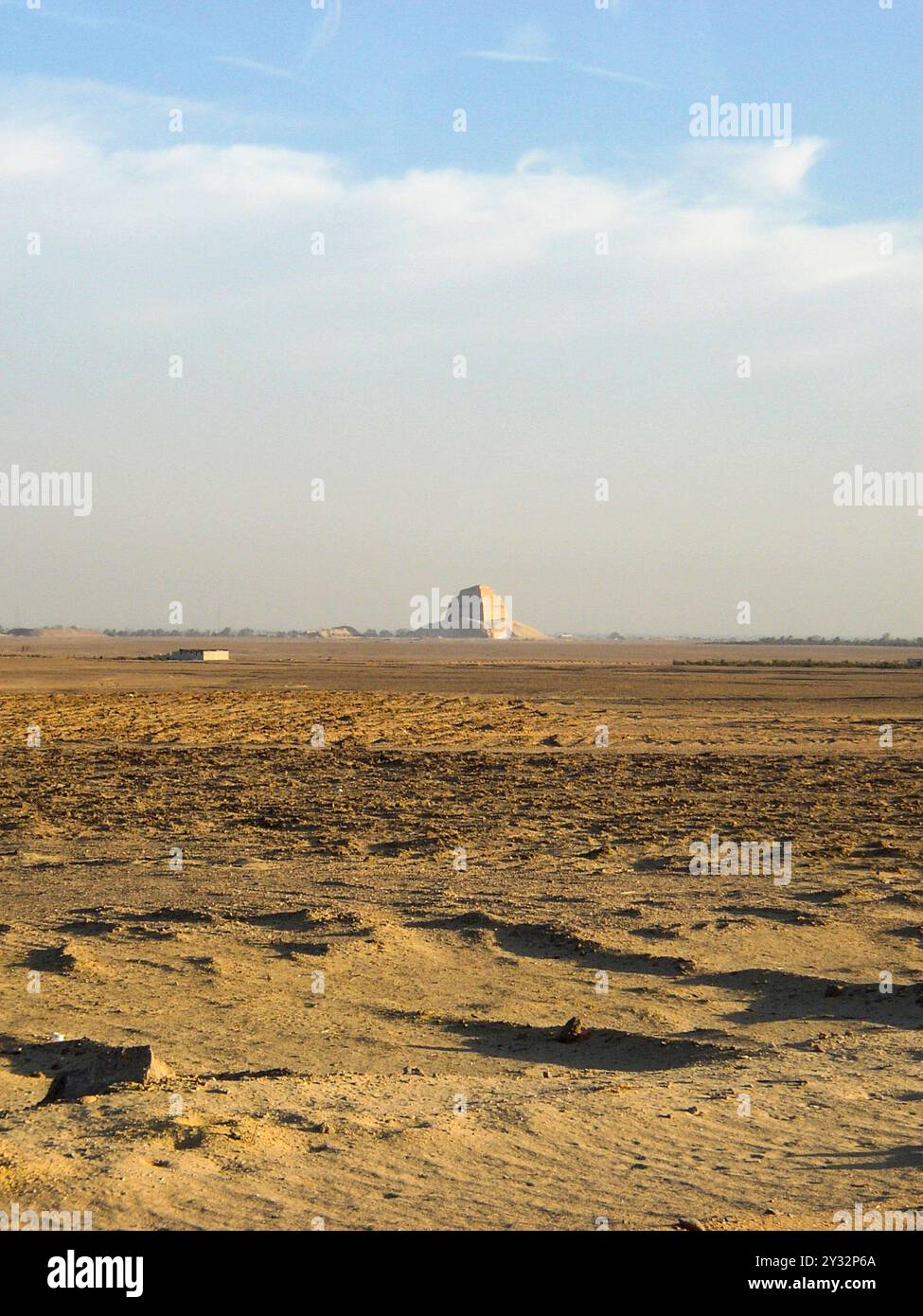 Egypt, Meidum, king Seneferu funerary complex Stock Photo - Alamy
